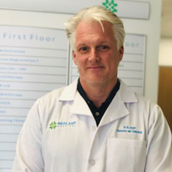 Meet Our Medical Team – Medland Hospital